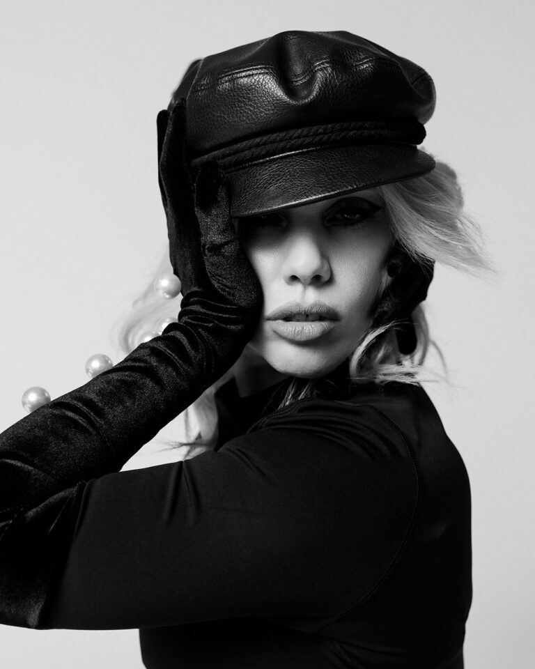 Bruna Rico | Toronto Bespoke Portrait Photography